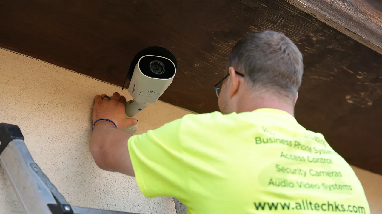 Choosing the Right Security System for Your Business - Alltech ...